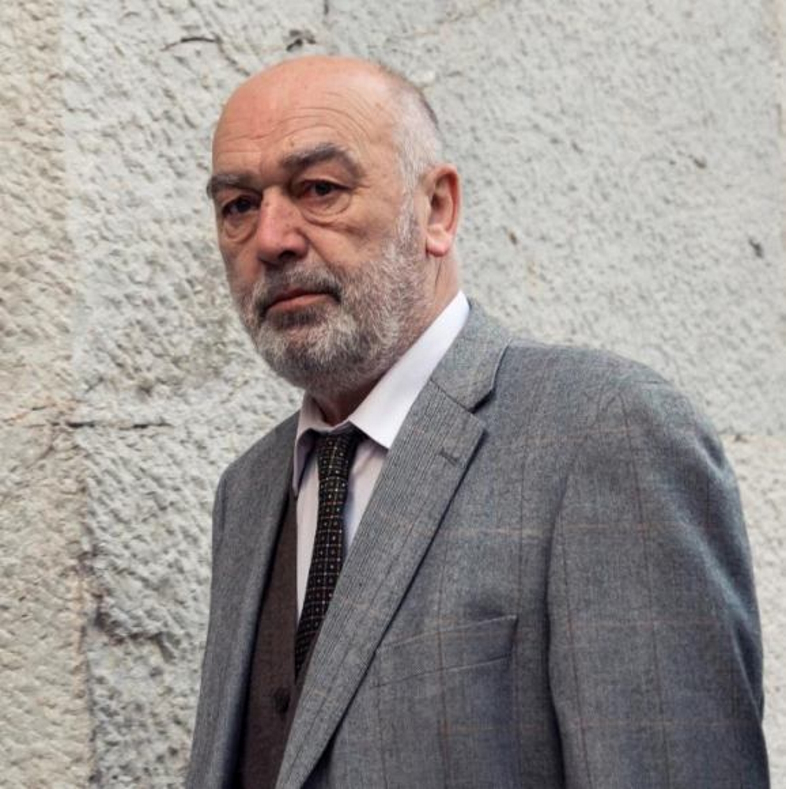 Al banquillo el juez Miguel Florit al ordenar la requisa de móviles de ...