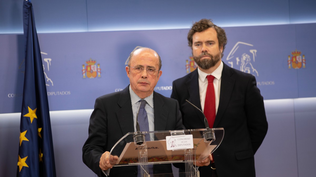 Gil Lázaro (VOX): "Este Gobierno Sánchez menosprecia nuestra Democracia ...